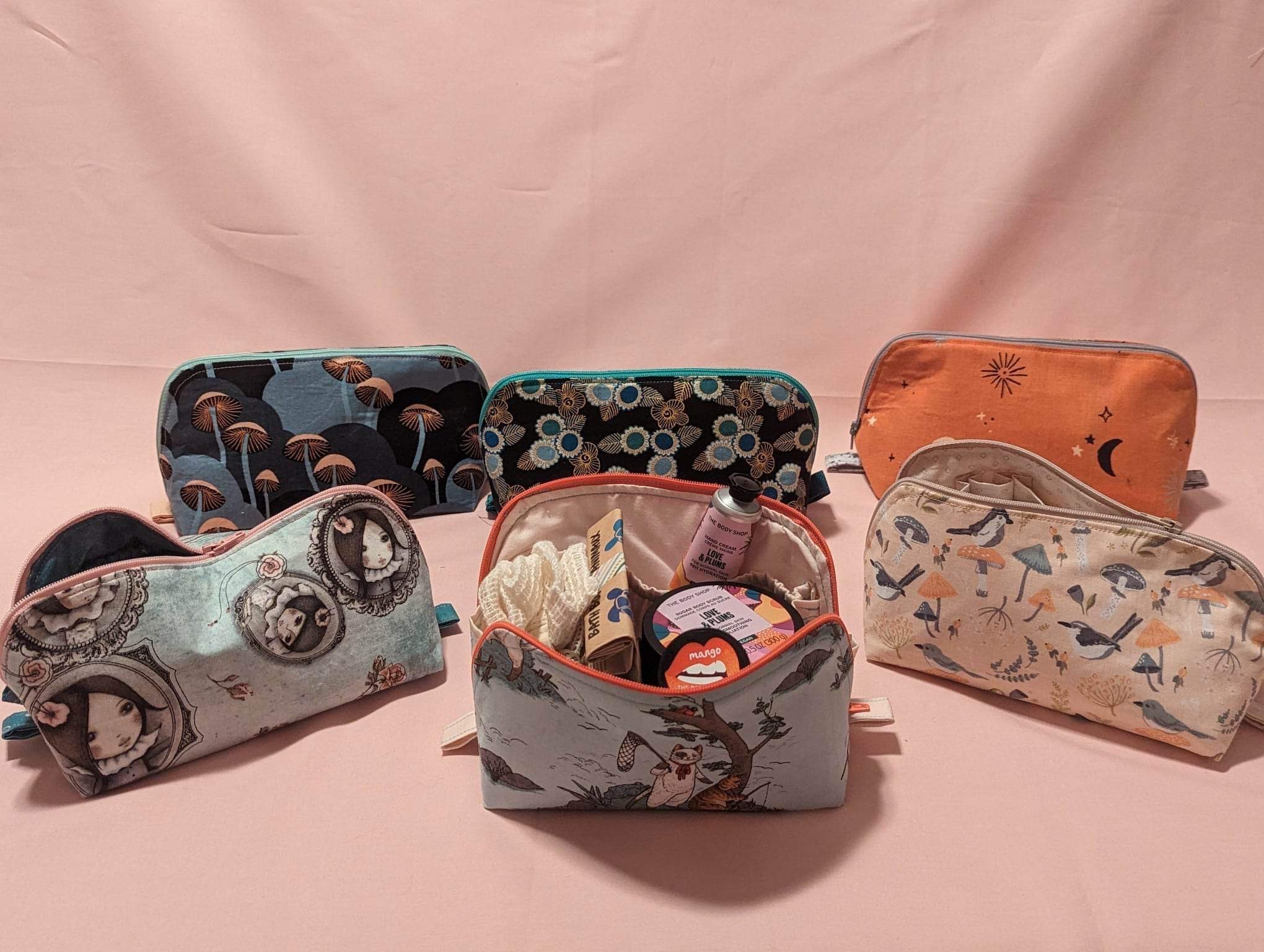 DIY Makeup Pouch